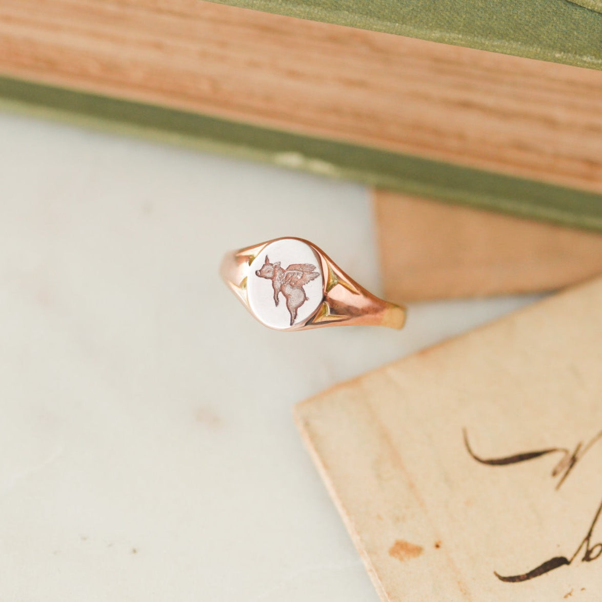 "Impossible Pig" Signet